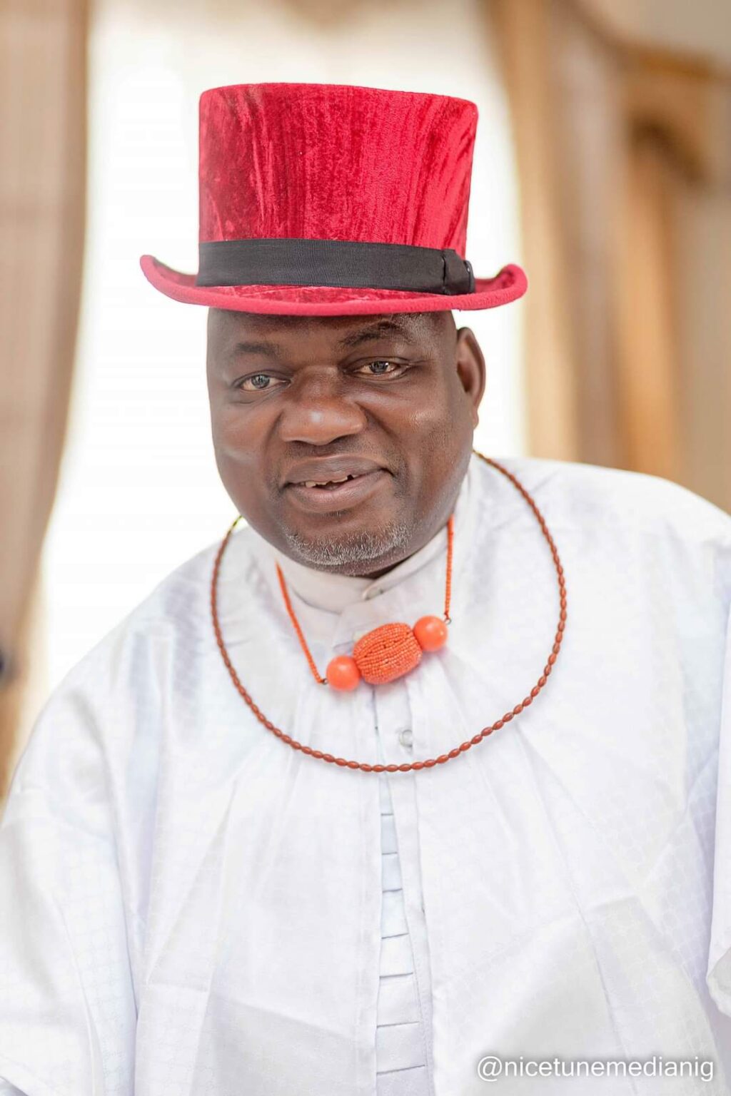 Olorogun Mukoro Felicitates with HRM, Okorefe 1, the Ovie of Agbarha ...